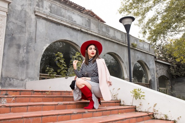 La Femme aux bottes rouges - Anette MorganAnette Morgan